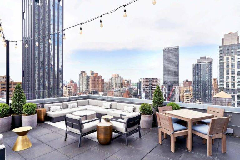 Best rooftop bars in NYC - stuba.com
